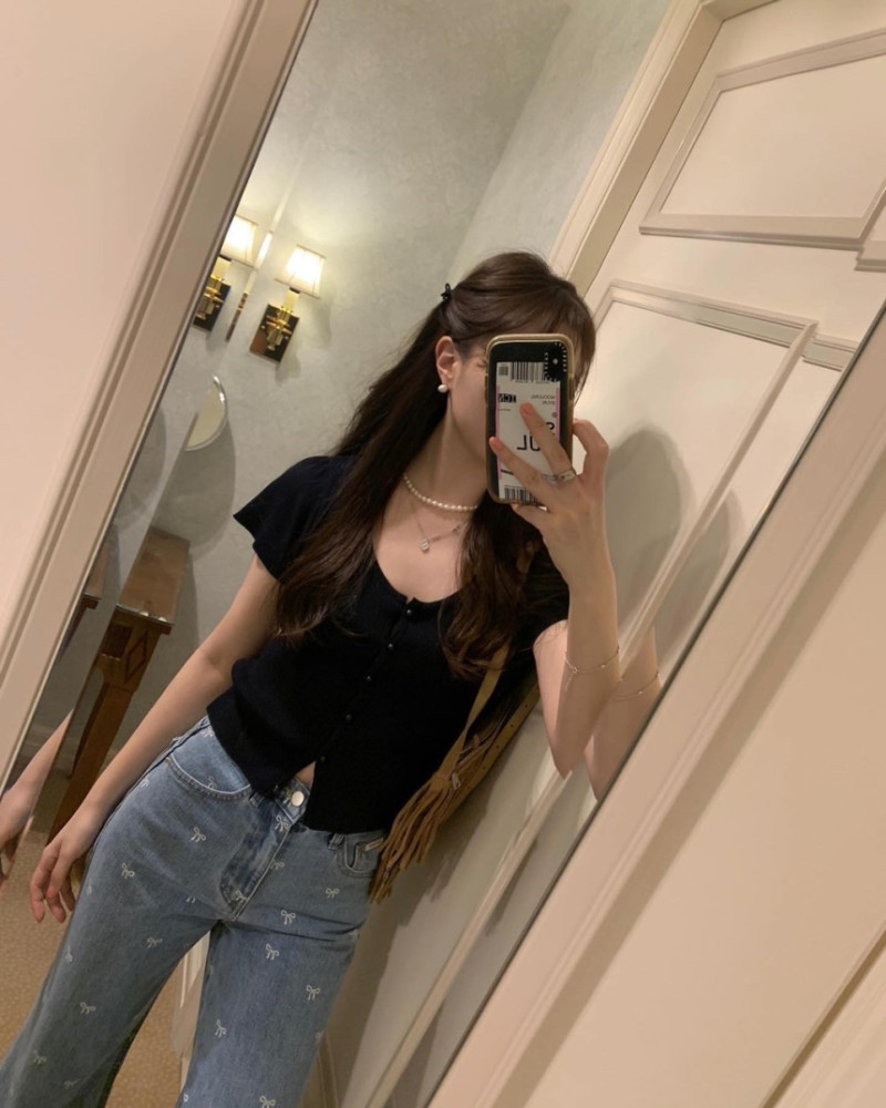 누시페라 레드블랙당일/ pyt 프리티영띵 후르츠 반팔 니트 라운드넥 골지 반팔티(4col) - 위시버킷