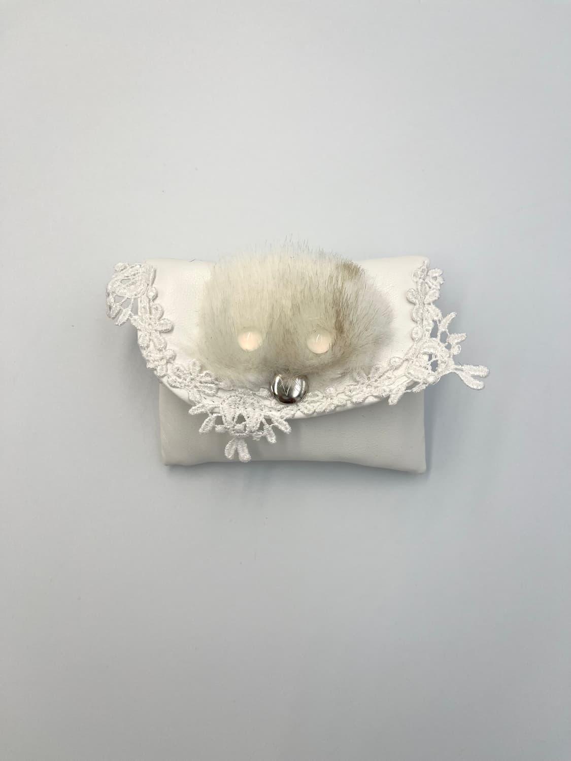 White Tomo card wallet | 후루츠패밀리 - 위시버킷