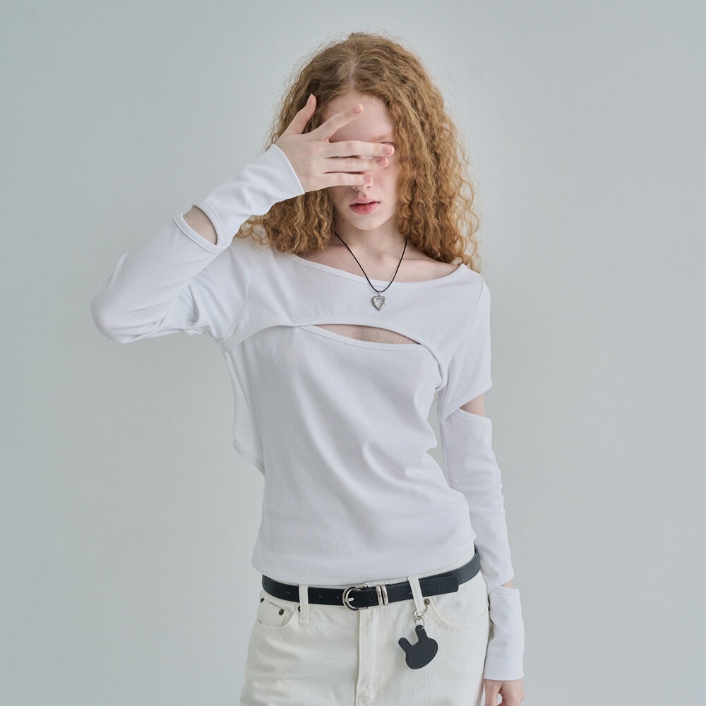 아우어솔티 Slit Slit T-shirt / White - 위시버킷