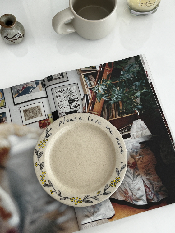 에이에이 세라믹 스튜디오 love me more_small plate - 위시버킷