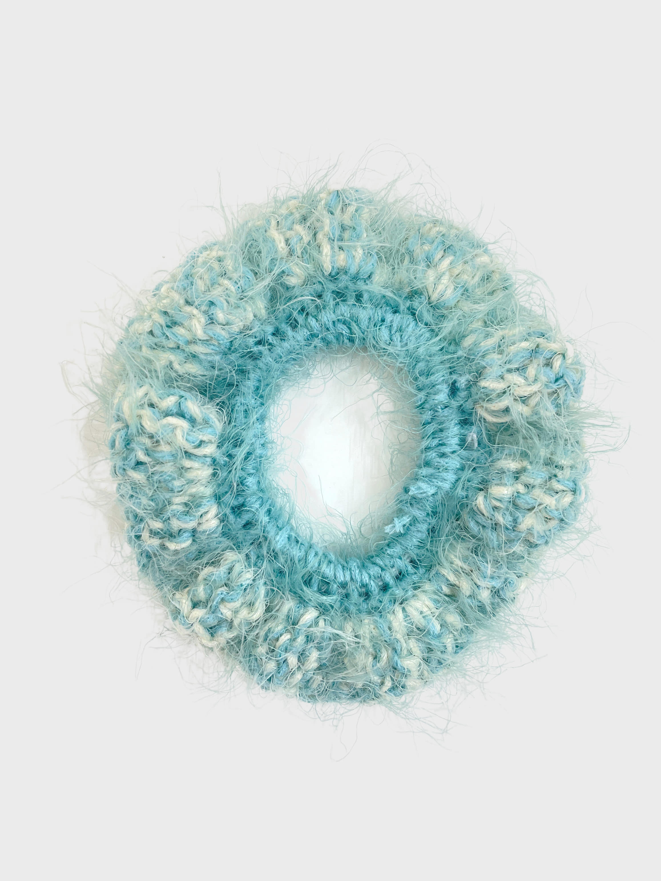 버터플라이즈 인 스터미 fluffy scrunchie (blue) - 위시버킷