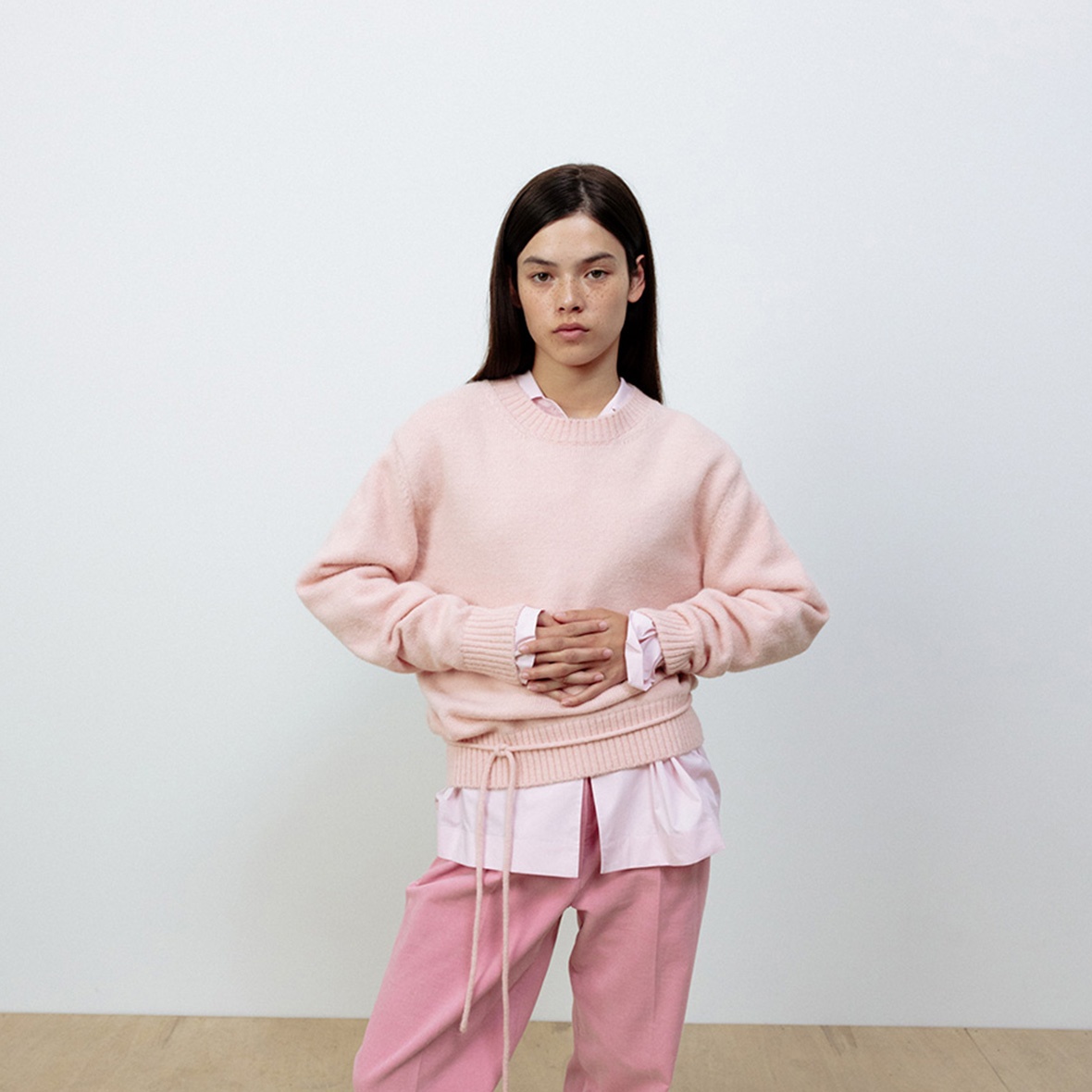 르917 [29CM단독]WAIST STRING CREWNECK SWEATER [PINK] - 위시버킷