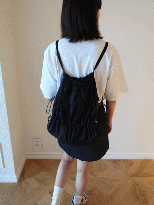 더샤워부스 NYLON SHIRRING BACKPACK (2 colors!) - 위시버킷