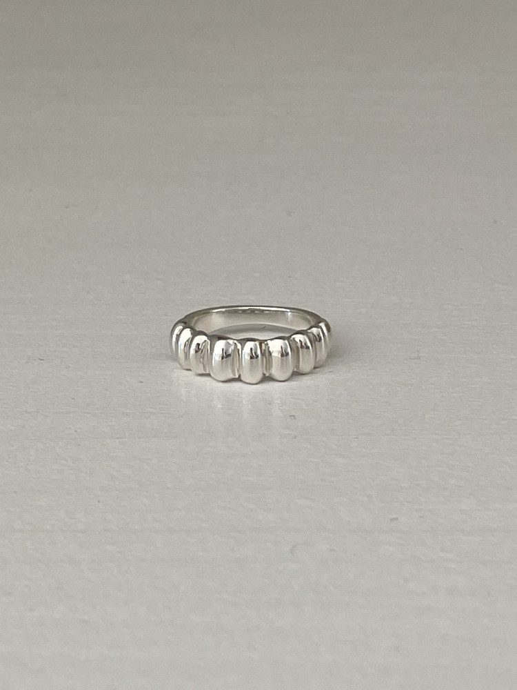 삐에뜨스튜디오 Fluffy volume ring - 위시버킷