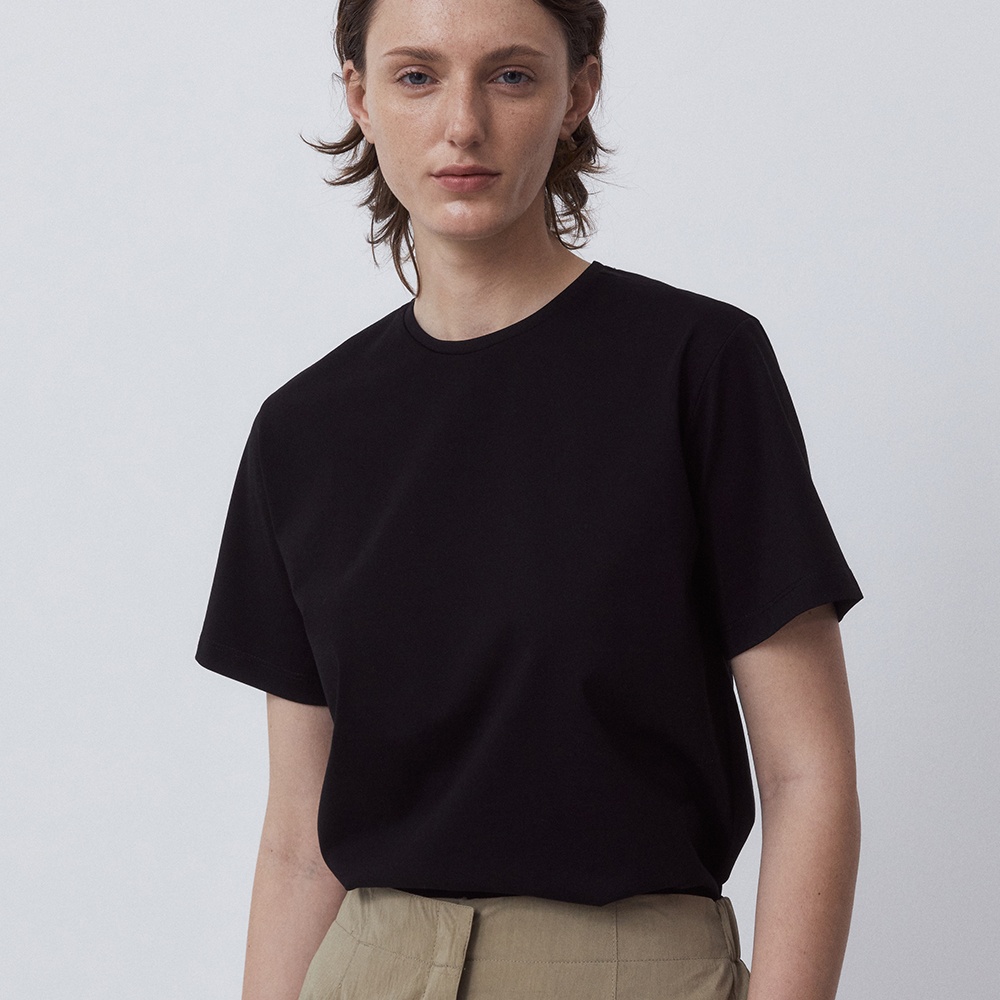 노티아 SILKET HALF T-SHIRTS-BLACK - 위시버킷