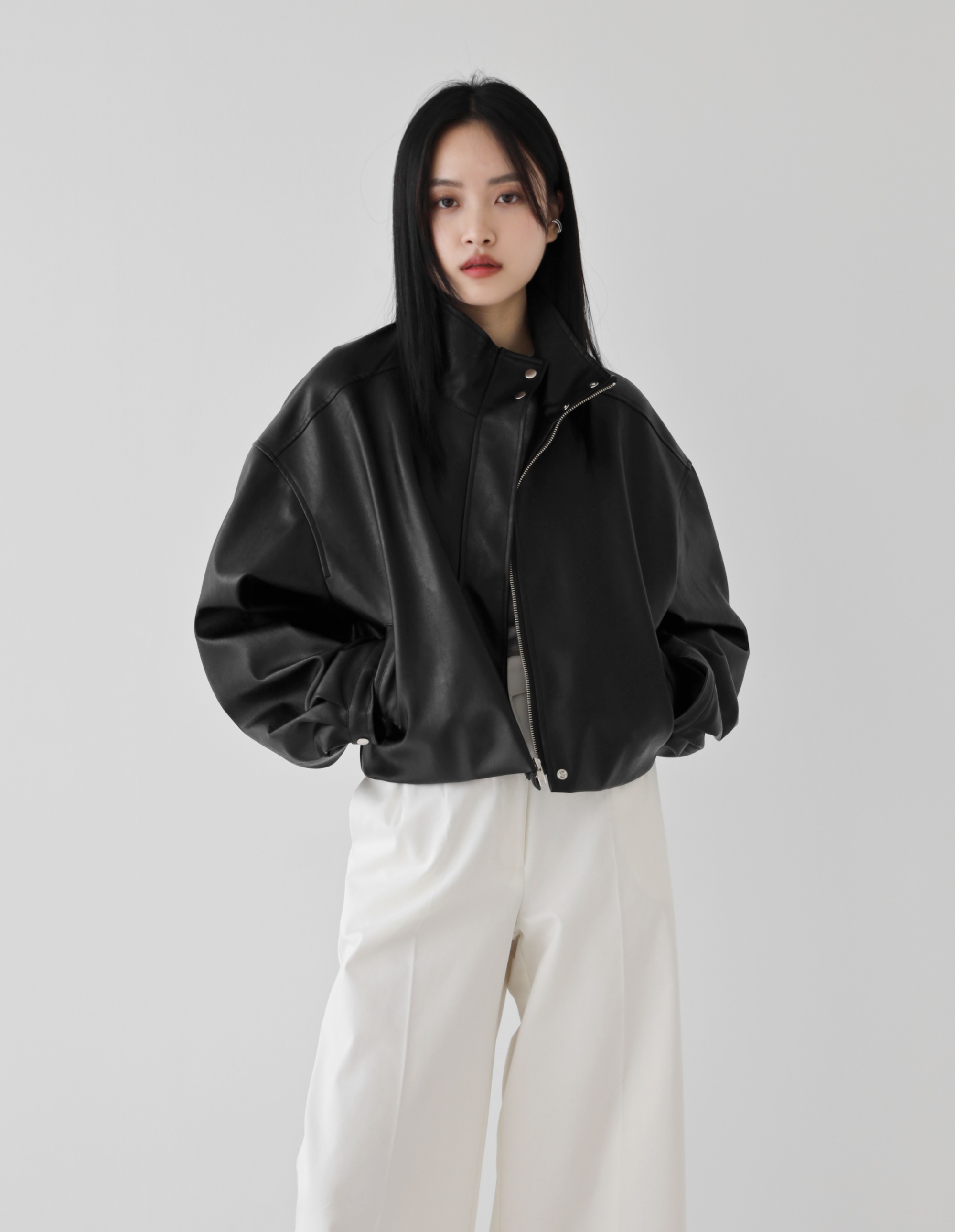 디오어 Straight High-neck Leather Jacket - 위시버킷