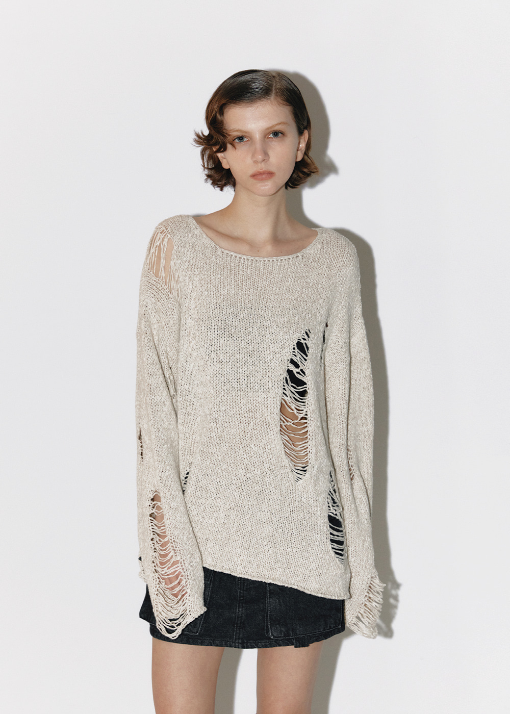 앤써이즈예스 Loose drop label knit Light beige - 위시버킷