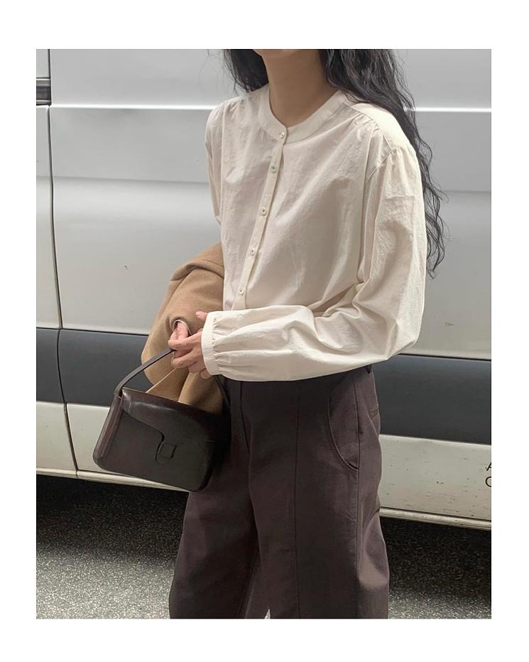 비엔느 비엔느 [당일/쿠폰] Jinsim 진심 소호 라운드 셔링 블라우스 셔츠 (3c) 소라 당일발송 - 위시버킷