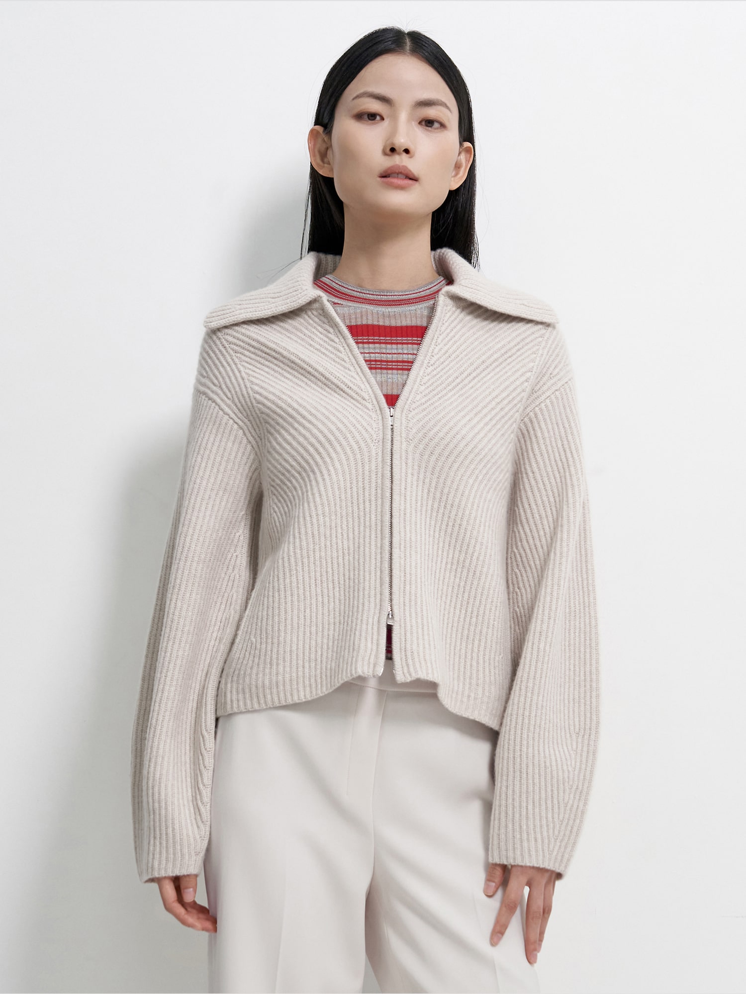 띠어리 🎈아울렛입고🎈 Women Felted Wool Cash Moving Rib Zip-up Cardigan - Ecru ...