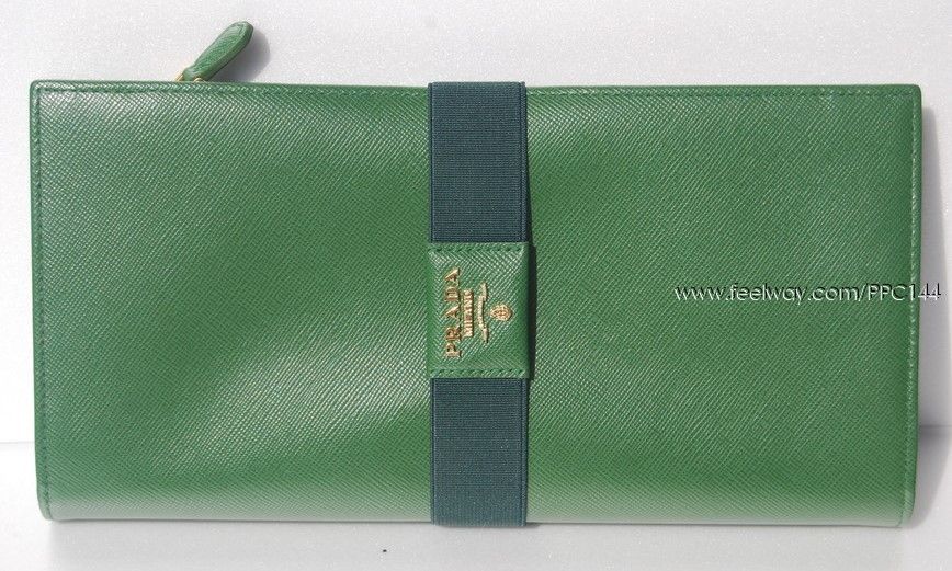 프라다 사피아노 장지갑 IM1302 - 위시버킷