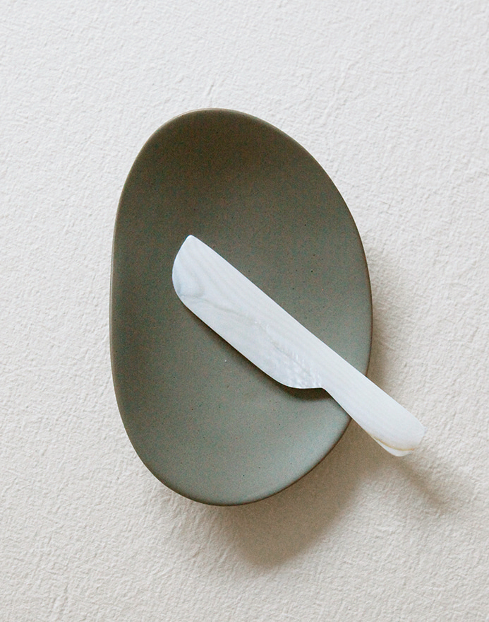 엔알세라믹스 Shell Rounded Butter Knife - 위시버킷