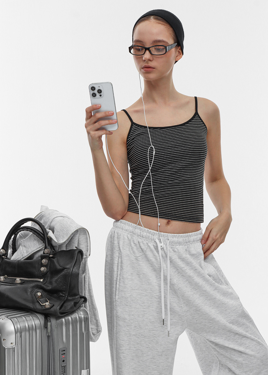 블랙업 블랙업 [ 봄신상][B-BASIC] 스트라이프 베이직 스트랩 나시 (2SIZE) - 위시버킷