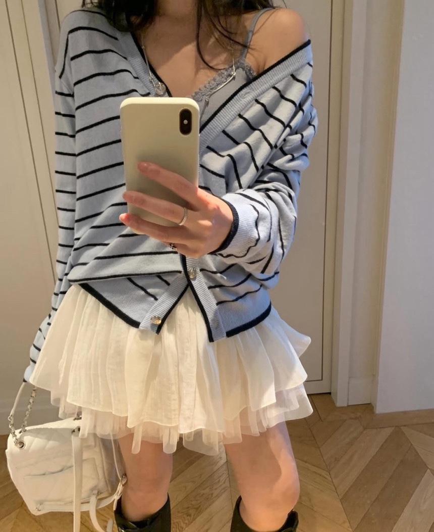 히스 히스 Poster 포스터 제인 가디건 스트라이프 은장버튼 CD (2C) - 위시버킷