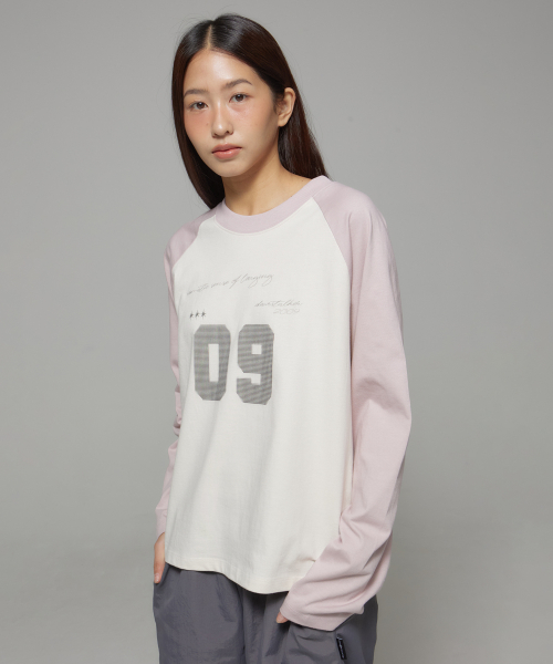 디어스토커 SUSAN 09 PRINTED RAGLAN T - CREAM - 위시버킷