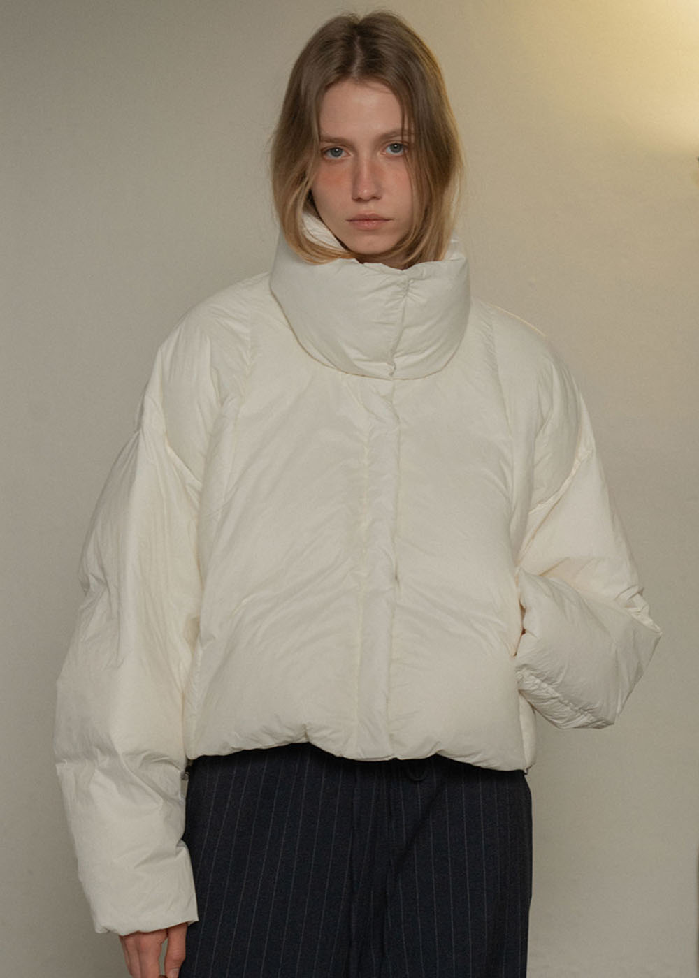 모슈파모슈 Duck Short Puffer Padding (Ivory) - 위시버킷
