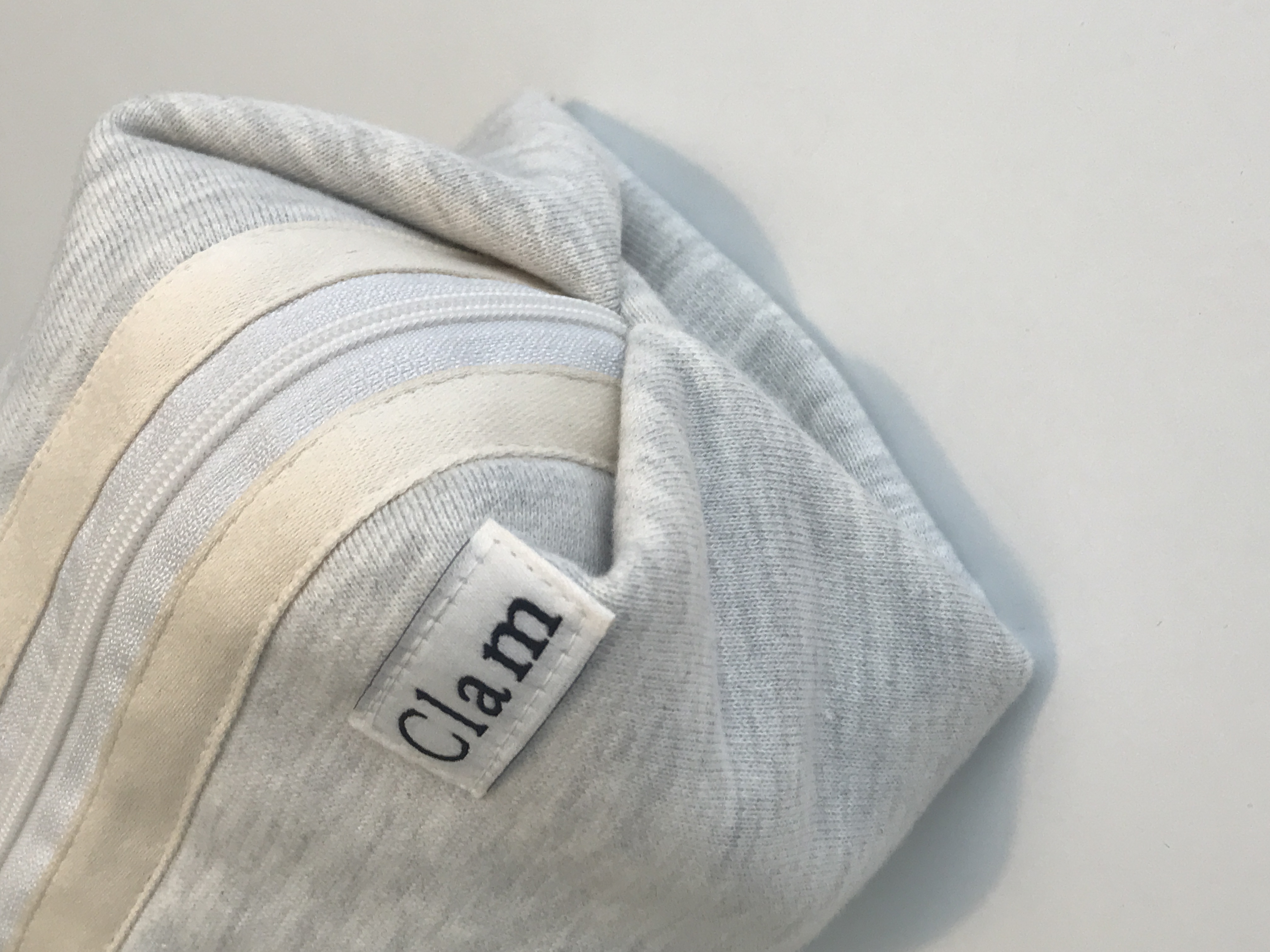 클램 Clam round pouch _ Oatmeal gray - 위시버킷