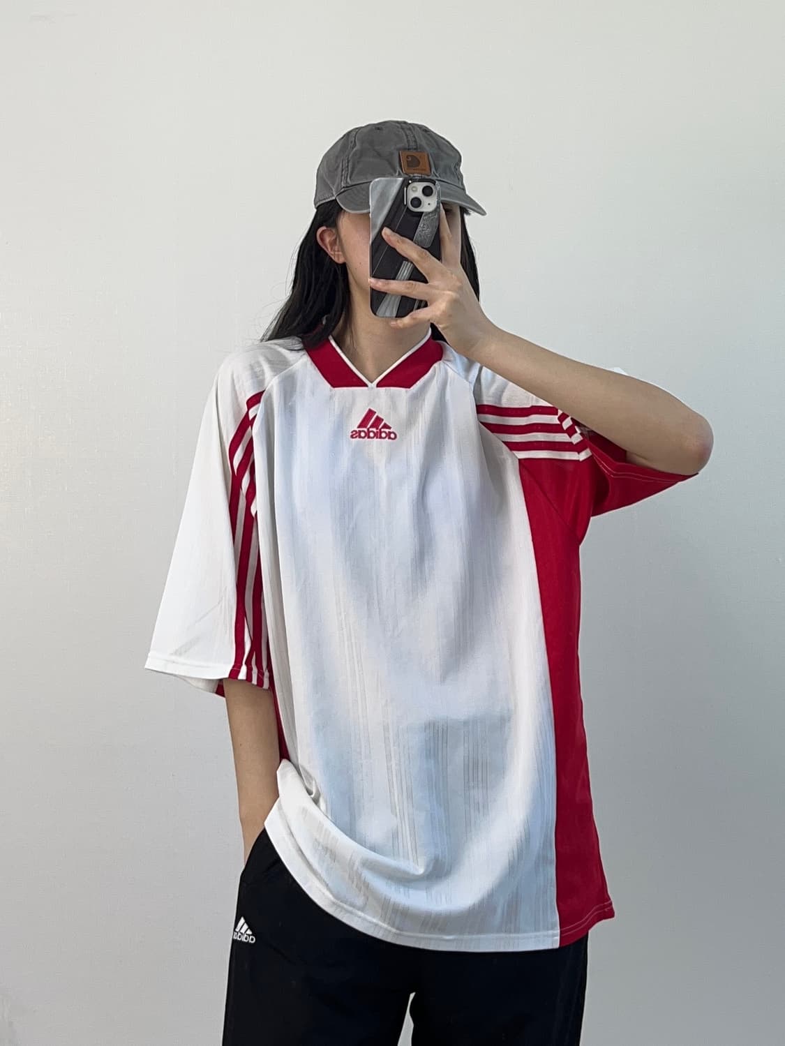 아디다스 아디다스 화이트 레드 유니폼 | 후루츠패밀리 - 위시버킷