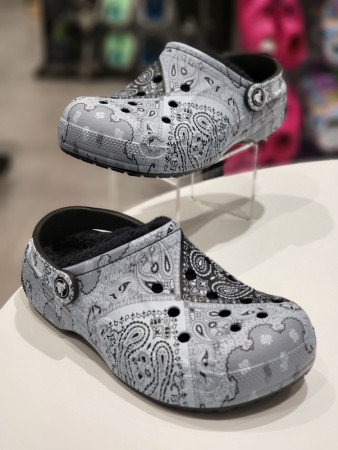 크록스 이런 상품 어때요? [크록스 본사] 남녀공용 바야 라인드 프린트 클로그 (205975-0ZX) - 위시버킷