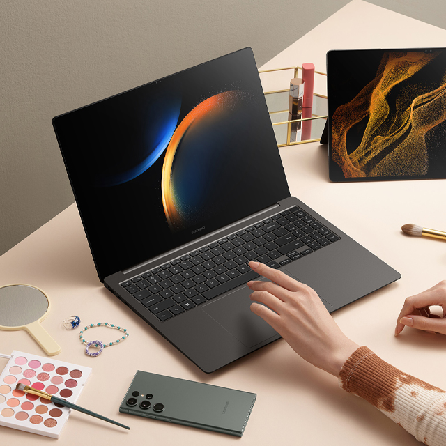 삼성 [혜택가 259만] 삼성전자 갤럭시북3 울트라 NT960XFS-G72A 게이밍 디자인 영상편집 노트북 인텔 i7 CPU RTX 4050 - 위시버킷