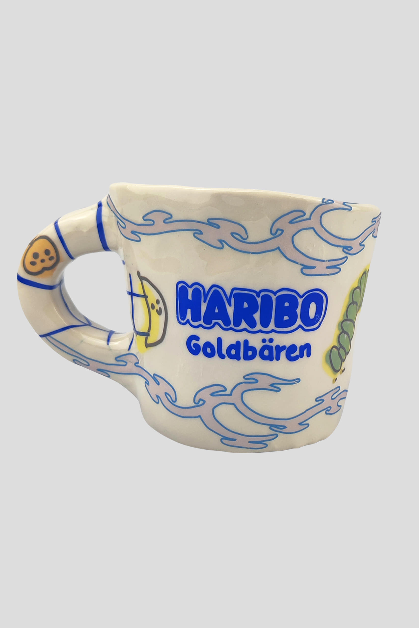 비애티튜드 The Very Hungry HARIBO Caterpillar Mug - 위시버킷