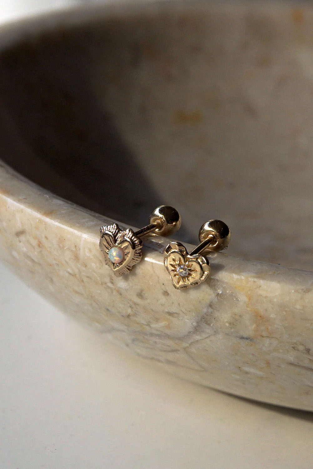 영글로우 14k vintage heart stone piercing (2type) - 위시버킷