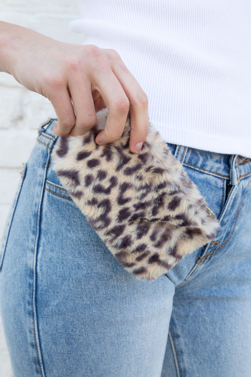 브랜디멜빌 Leopard Print Faux Fur Coin Purse - Brown Leopard Fur Print - 위시버킷
