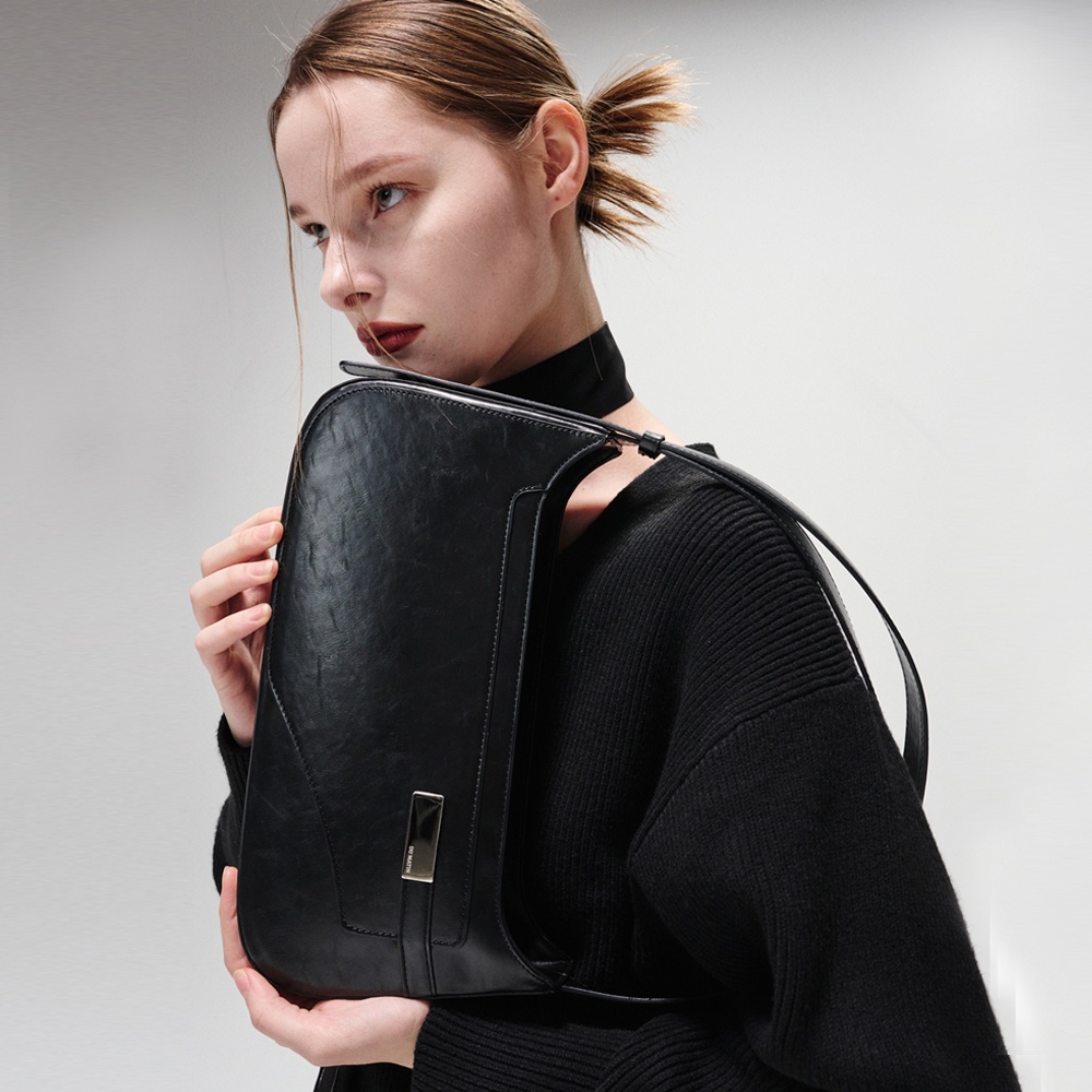 두마딴 Legacy bag black - 위시버킷