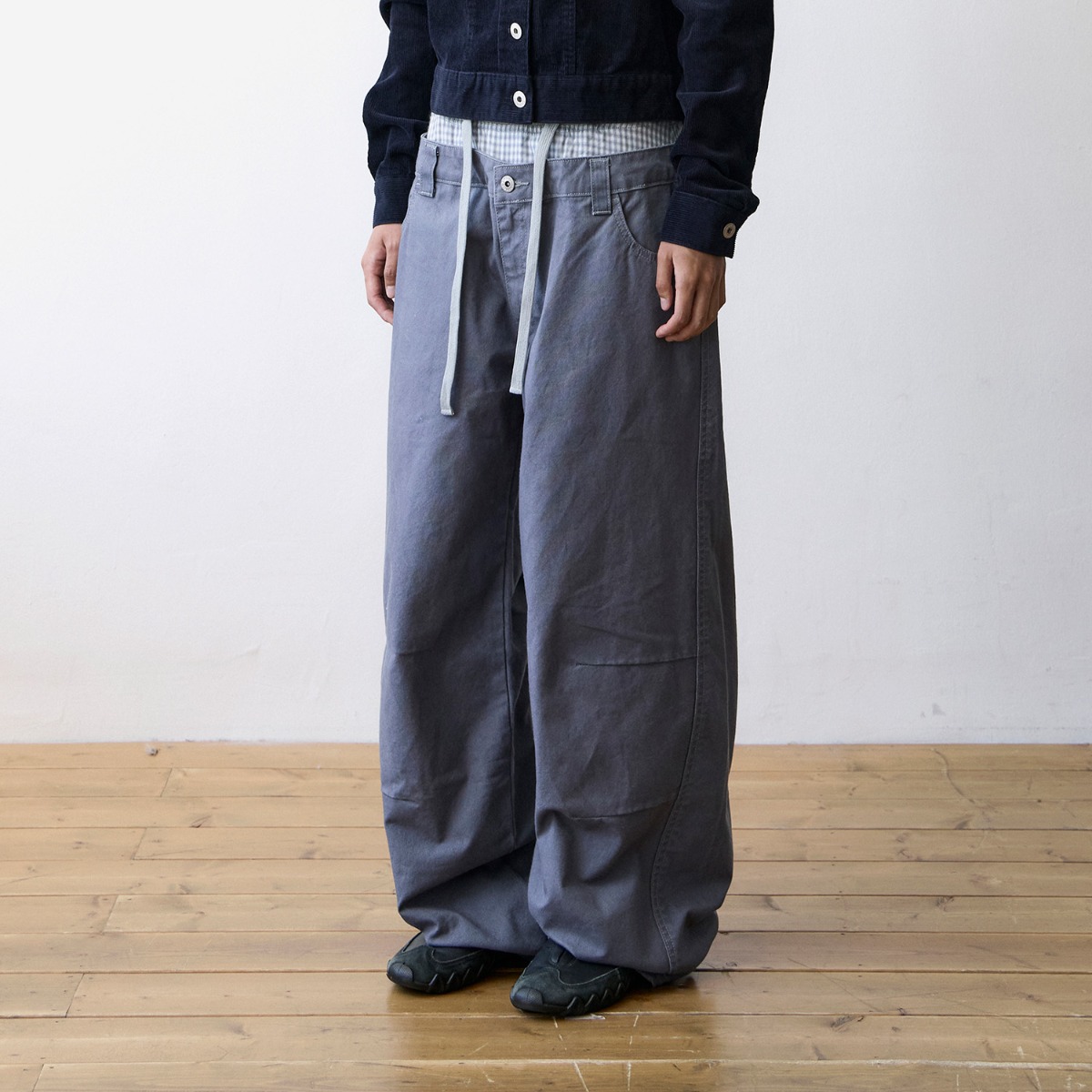 더콜디스트모먼트 TCM trunk layered pants (navy) - 위시버킷
