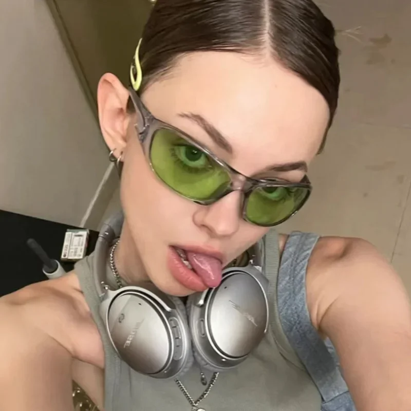 2023 Y2K 스포츠 펑크 선글라스, 브랜드 디자이너 스퀘어 고글, 럭셔리 선글라스, UV400 컬러풀 미러 아이웨어 - 위시버킷