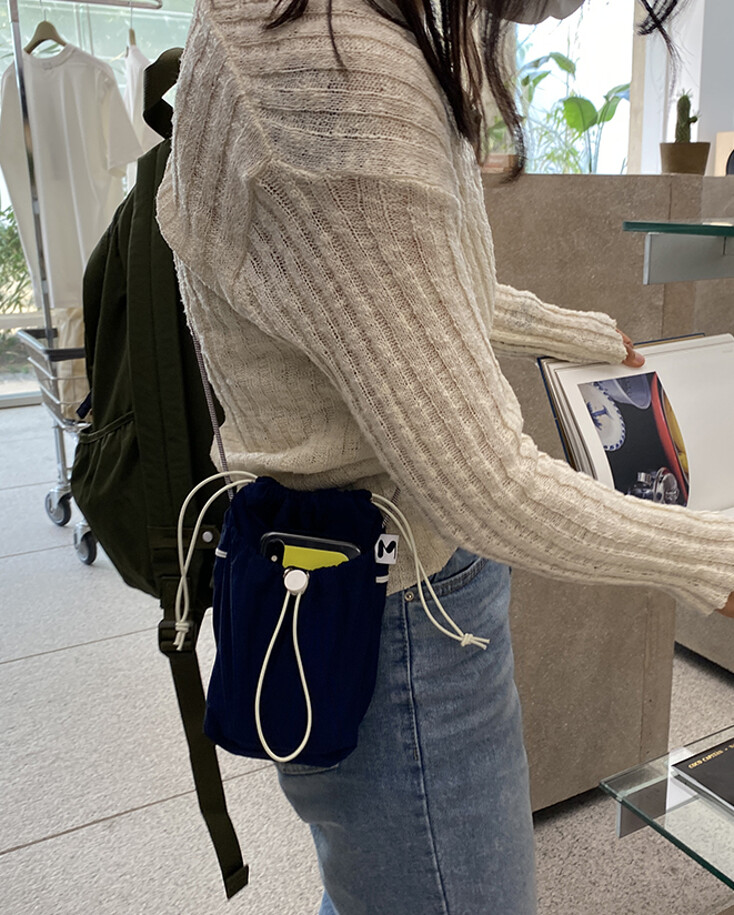 민민 [8월31일 출고] 3 Pockets Mini Bag Navy - 위시버킷