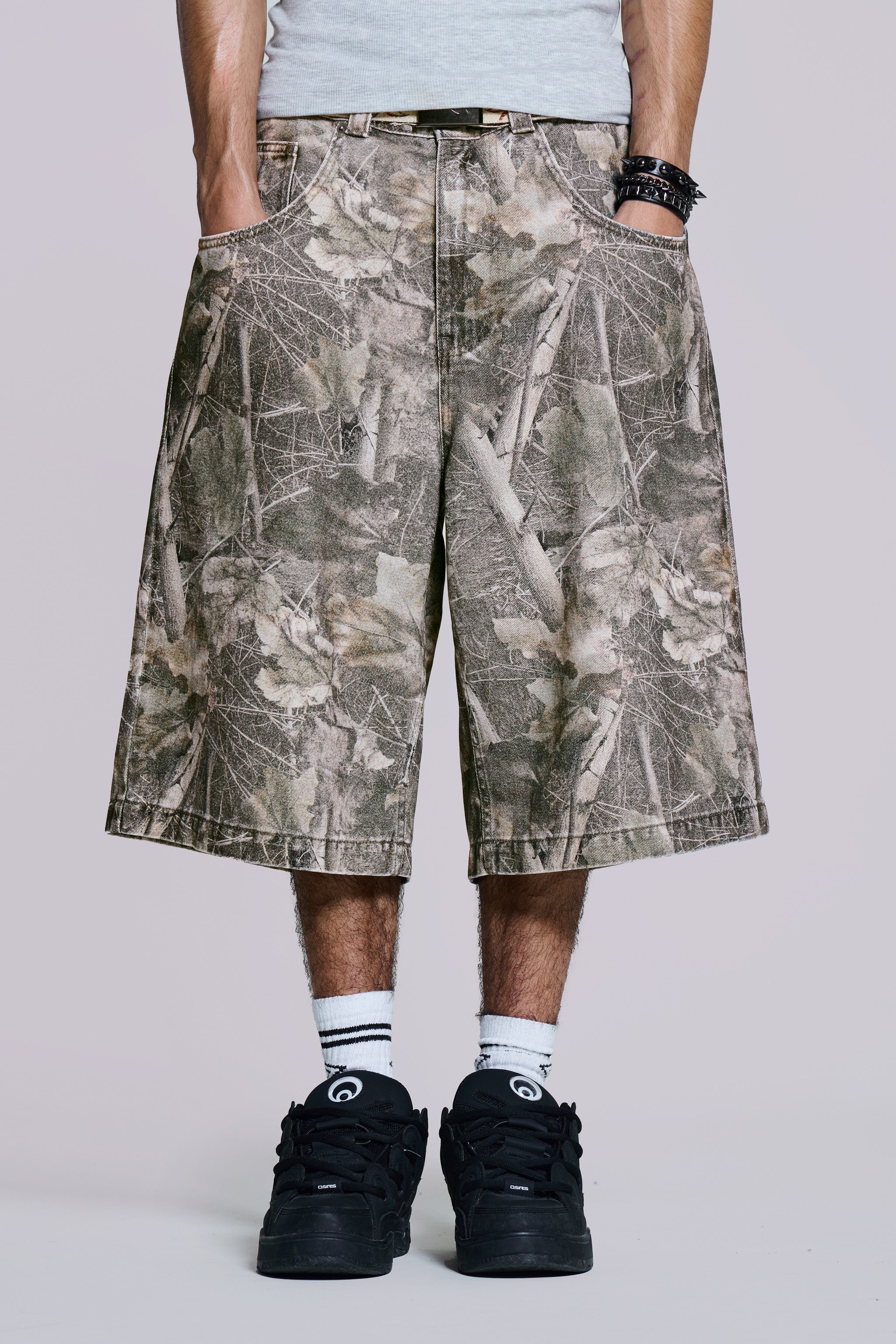 제이디드런던 Woodland Camo Colossus Jorts - W26 / Multi - 위시버킷