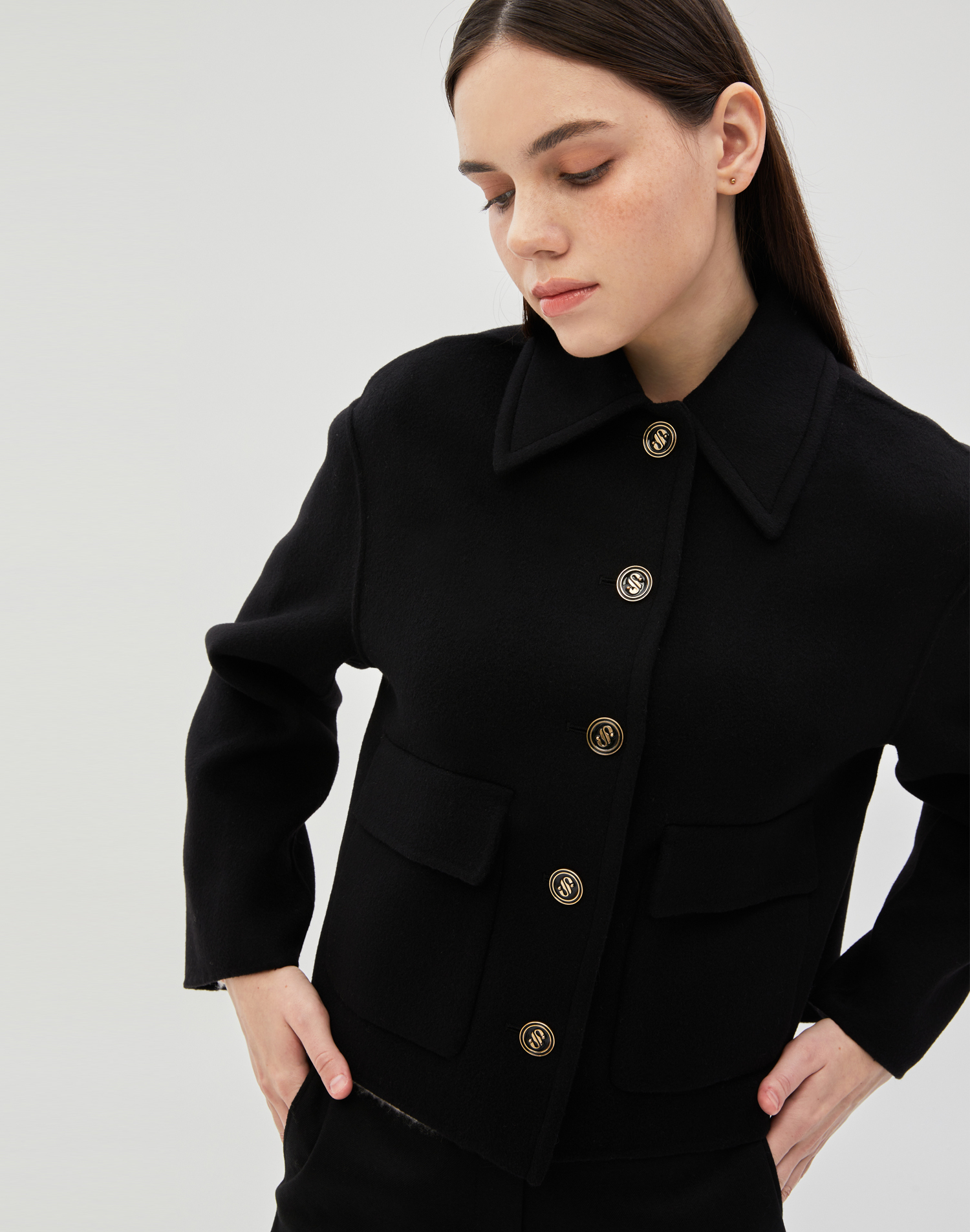 질스튜어트 뉴욕 [22FW] [LF몰 단독]블랙 단색 울캐시미어혼방 숏코트 - 위시버킷