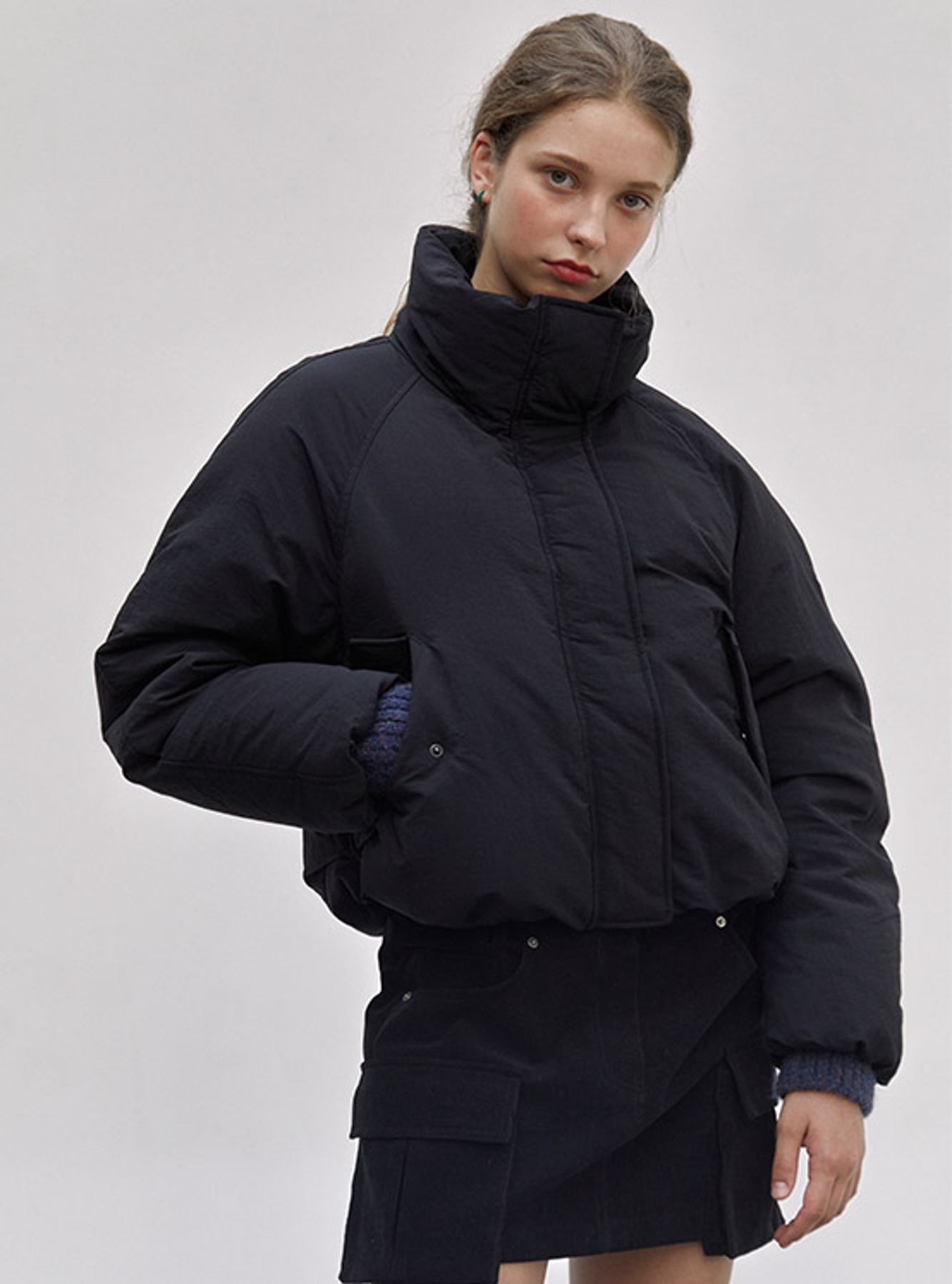 레이브 High Neck Duck Down Padding in Black VP2WM301-10 - 위시버킷