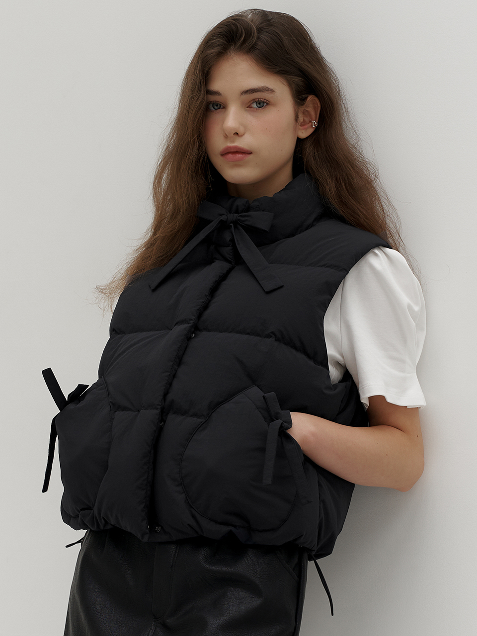 플로움 Ribbon Duck Down Padded Vest(5color) [예약배송 10/18] - 위시버킷