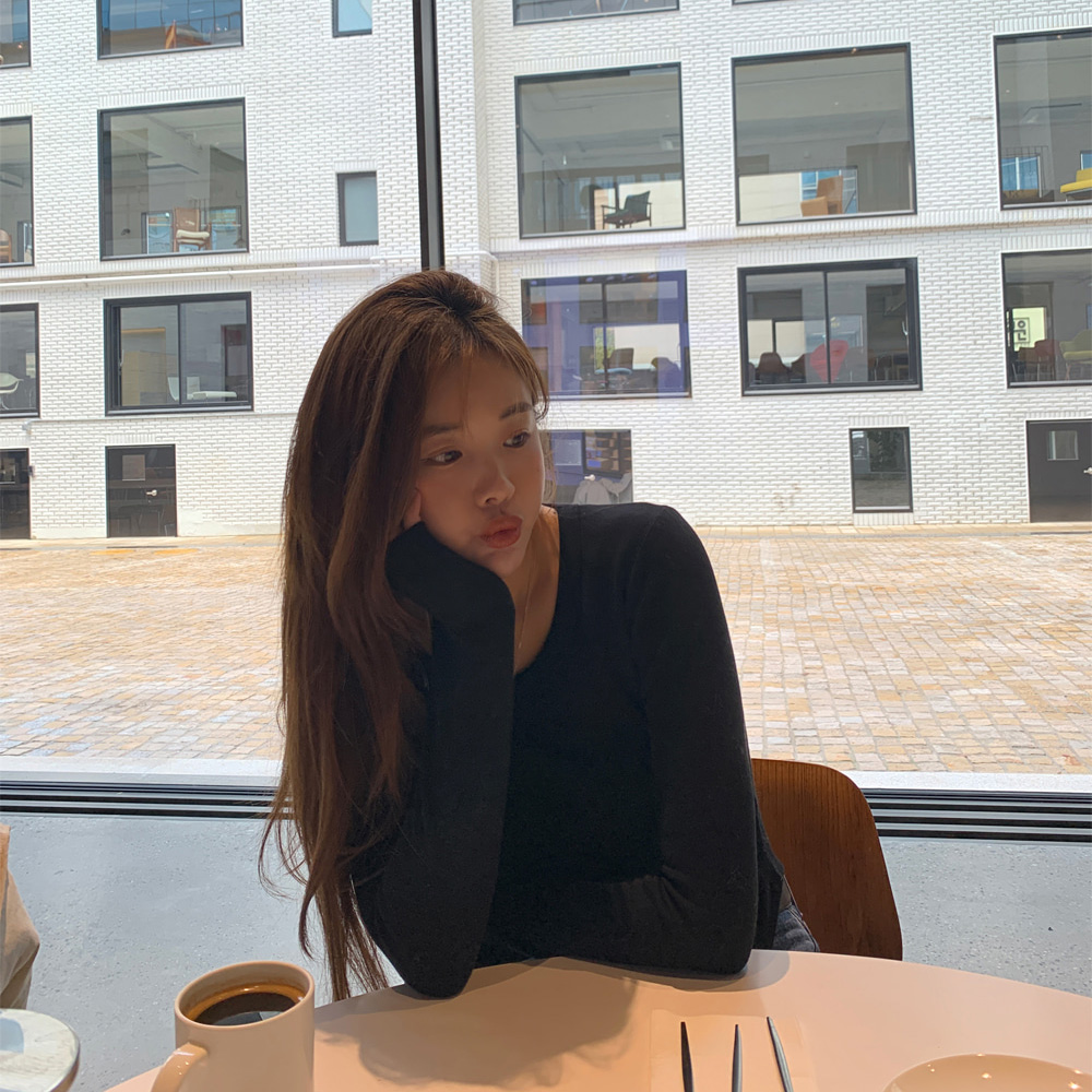 PROST J [PROST J] 웜 기모 유넥 긴팔 T (2colors) - 위시버킷