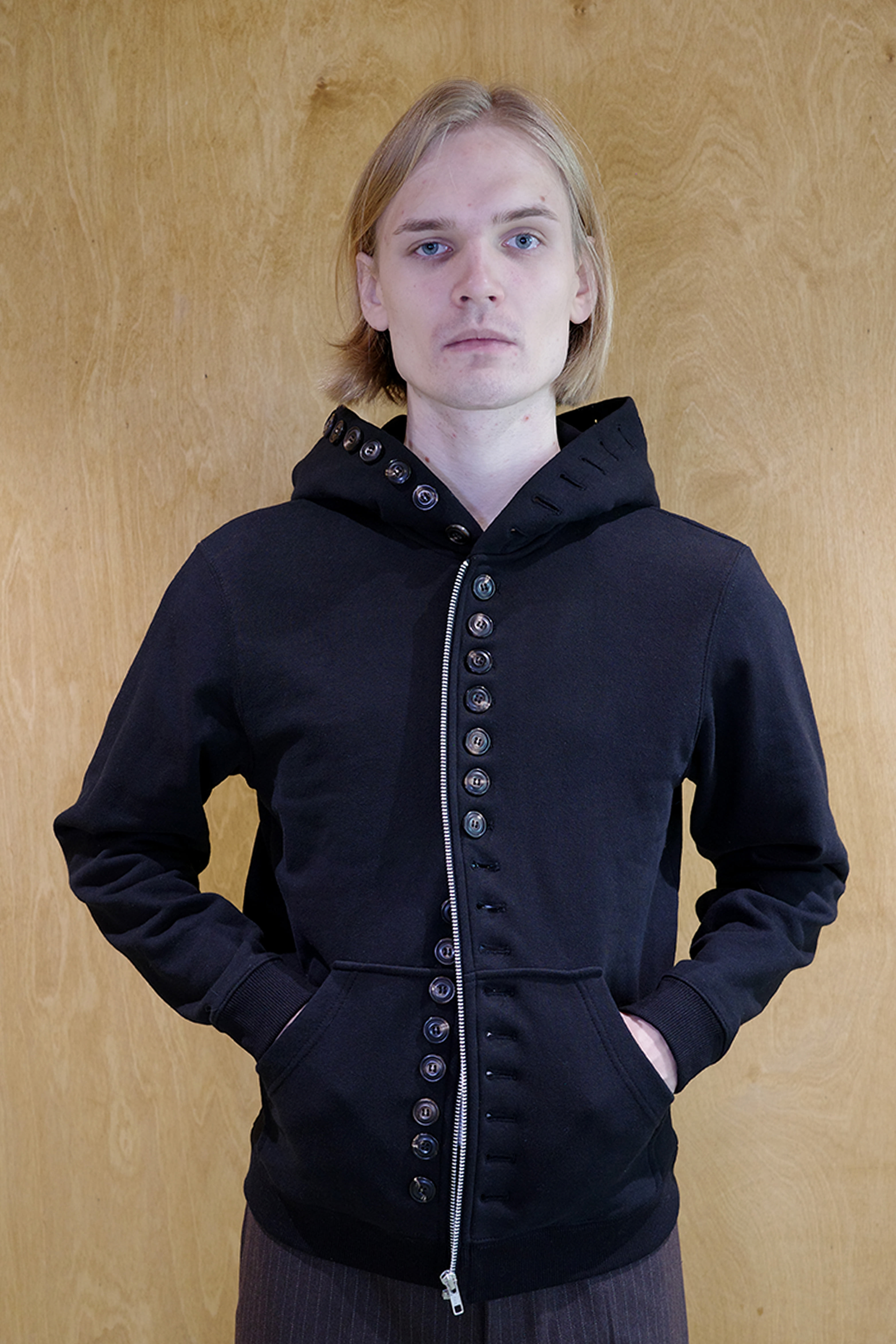 더즌매러 [pre-order] Full - Button Hoodie (Black) - 위시버킷