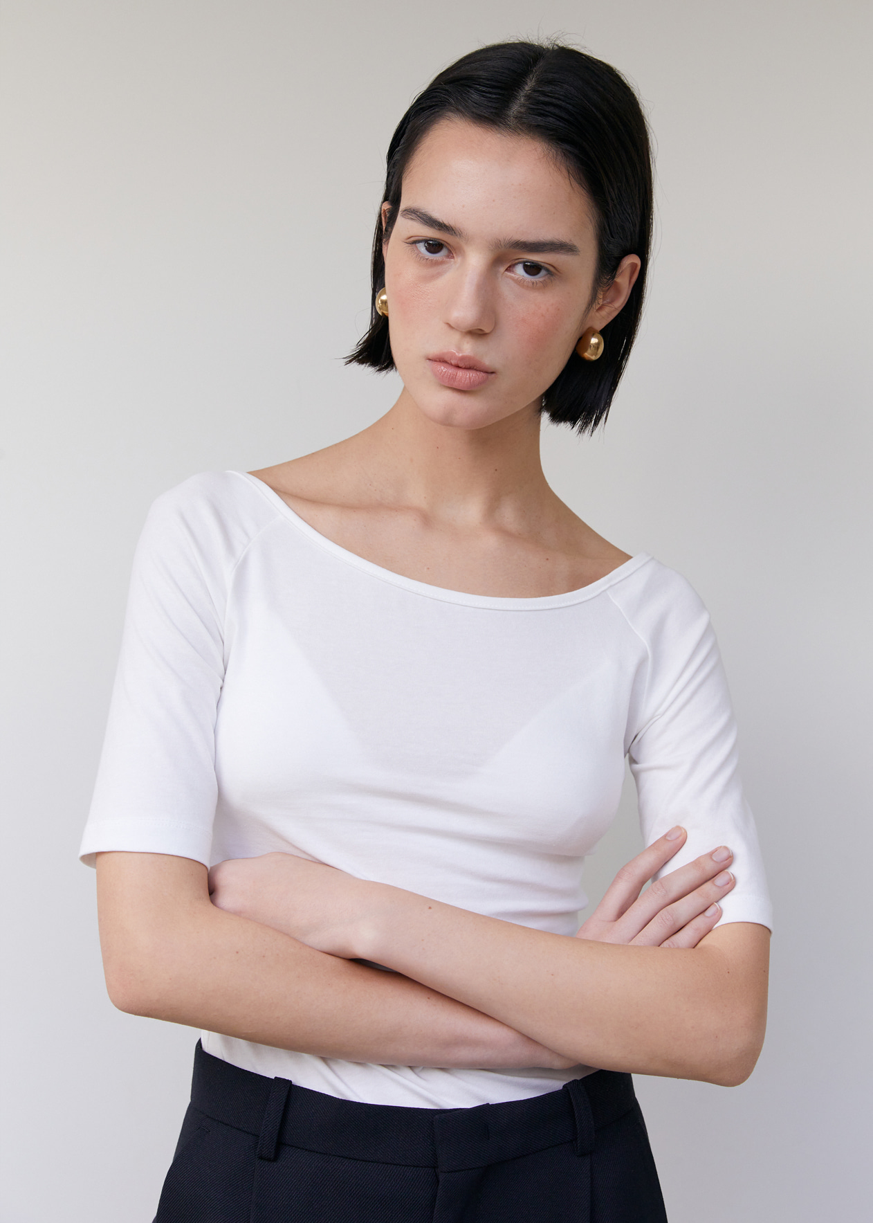 언더스탠딩 Off-shoulder t-shirts - 위시버킷