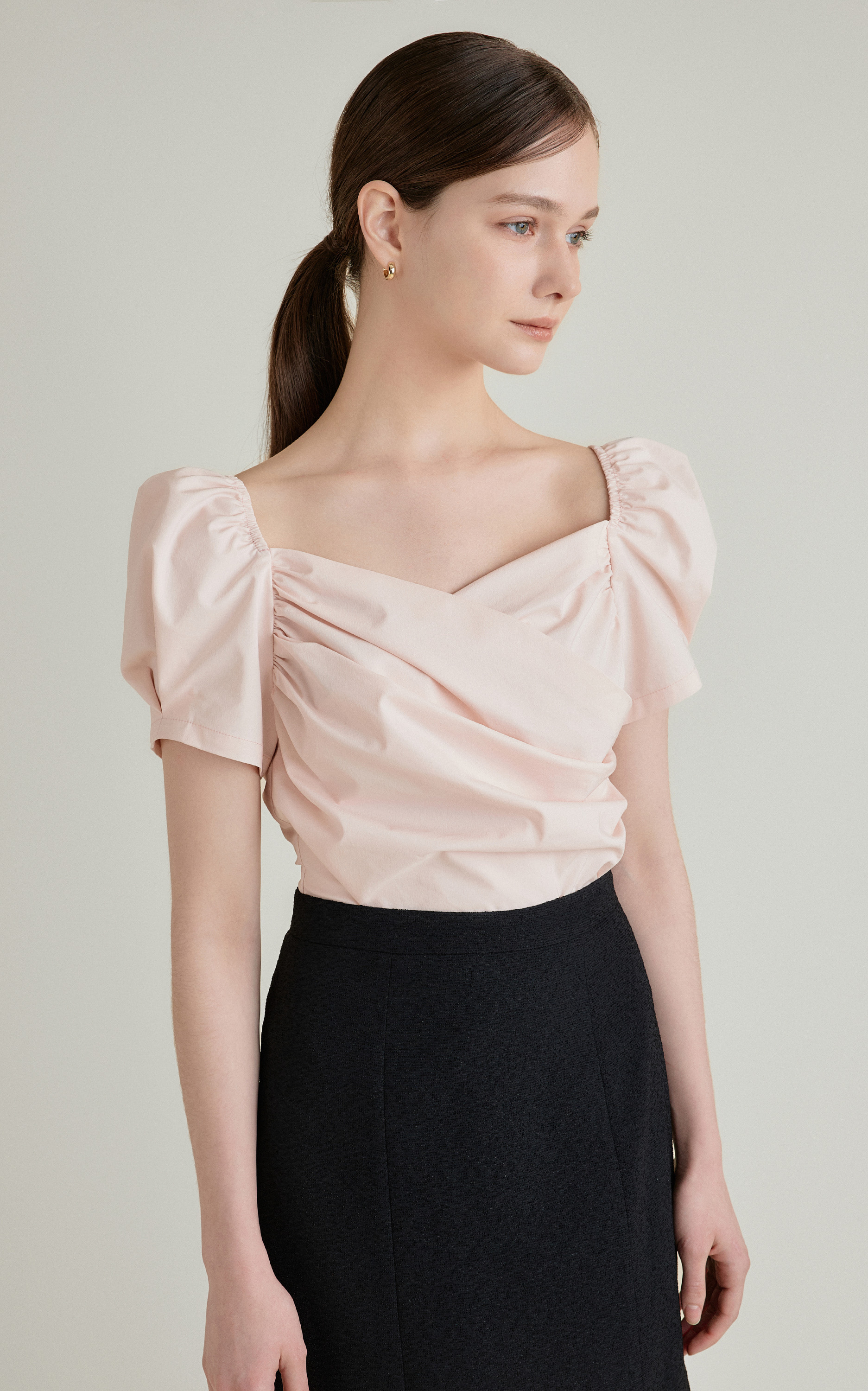 토와브 BELL DRAPE BLOUSE_LIGHT PINK - 위시버킷