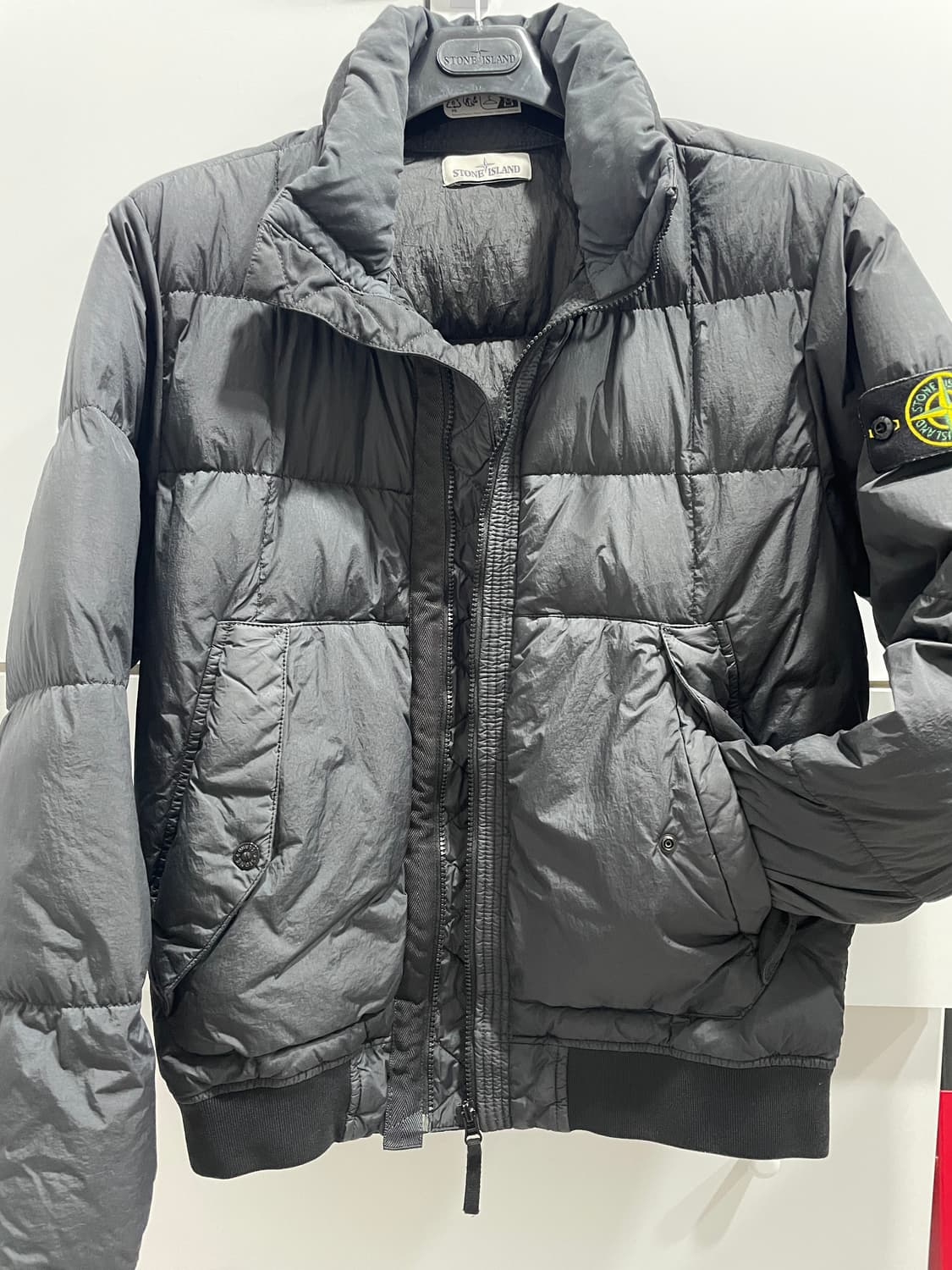 스톤아일랜드 [18fw/m]스톤아일랜드 크링클랩스 논후드 패딩 | 후루츠패밀리 - 위시버킷