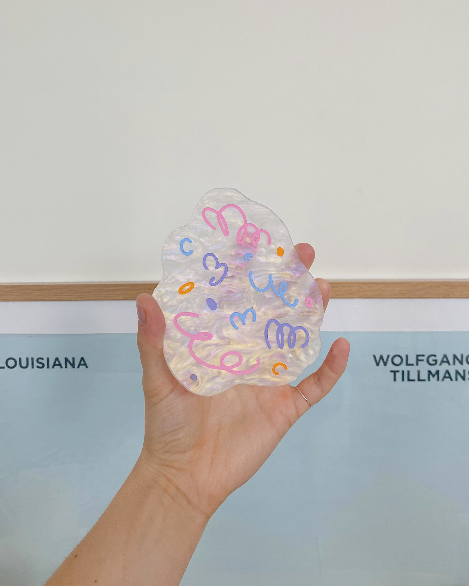 Sebastian Sochan Confetti Coaster: Wavy in iridescent pearl (PRE-ORDER ...