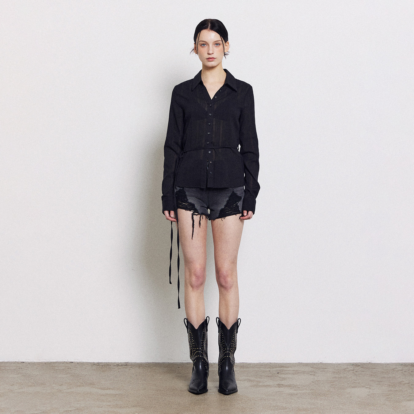 르가넷 SEE-THROUGH SLIM STRING SHIRT_BLACK - 위시버킷