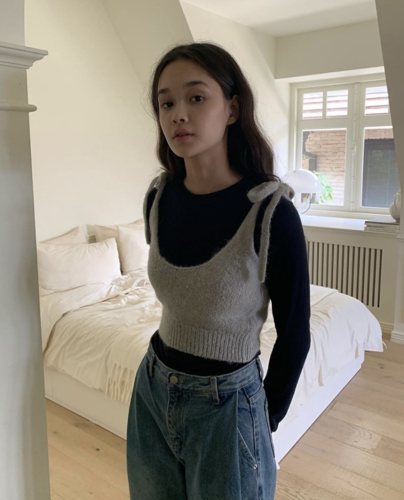 리에뜨 riette 리에뜨 에떼 뷔스티에 끈 리본 레이어드 나시 니트 생일룩 데이트룩 이너프 - 위시버킷