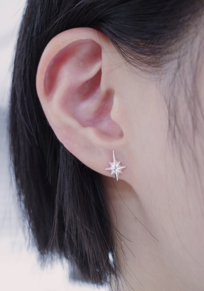 오버그레이 Polaris Earrings- Silver - 위시버킷