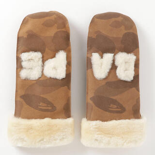A BATHING APE ape bape x ugg mittens L 手袋 - 위시버킷