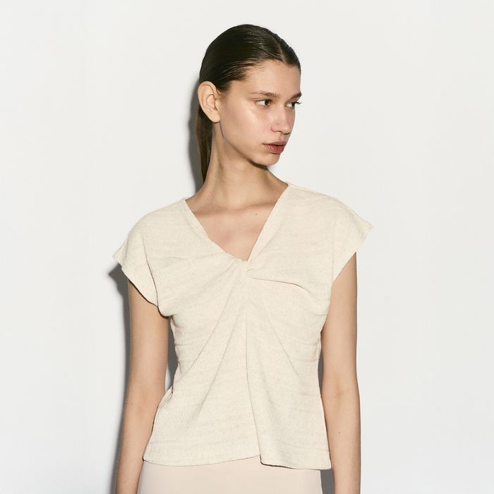 리이 TWIST FRONT CROCHETED TOP - 위시버킷