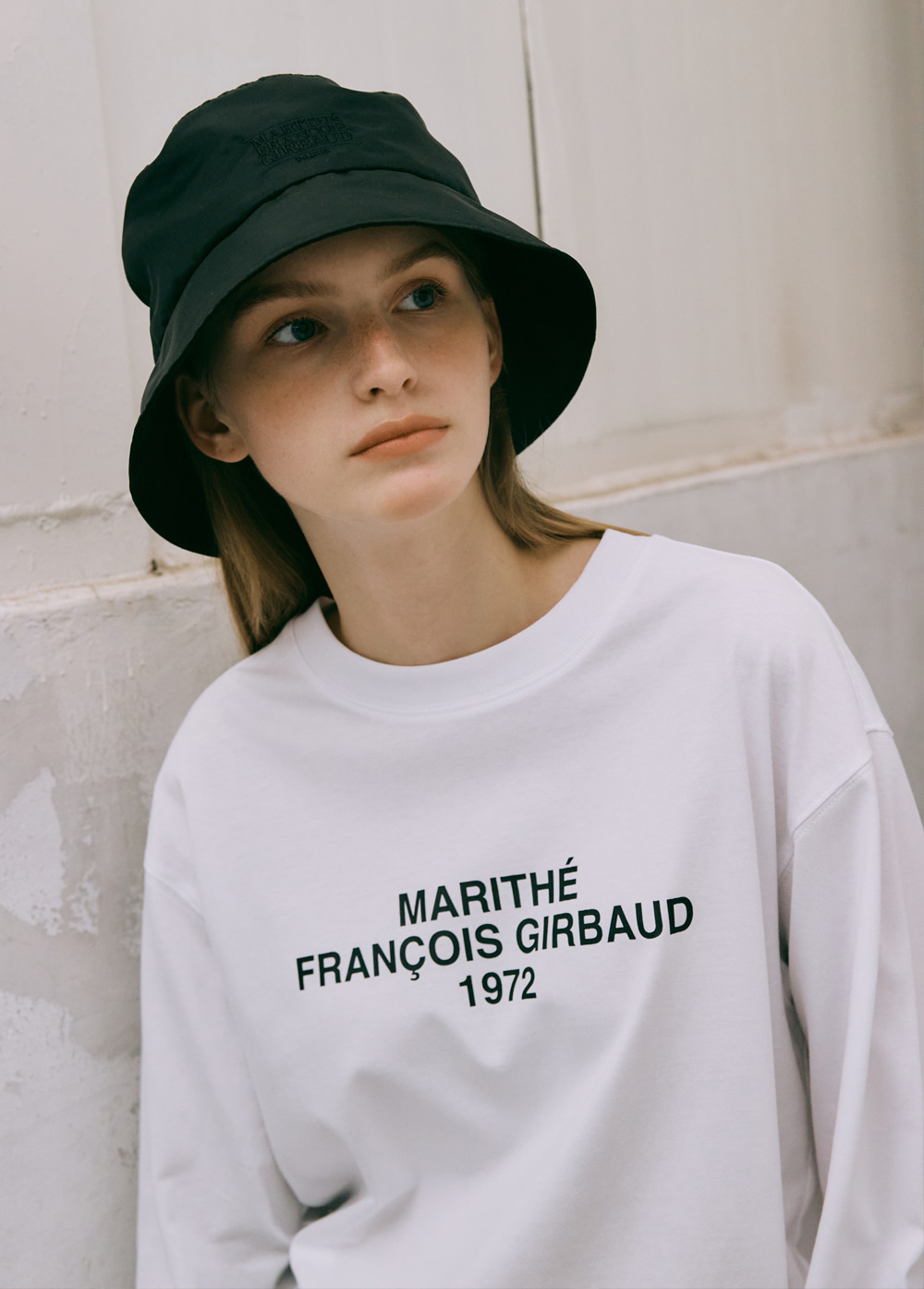 마리떼 LETTERING LOGO LONG SLEEVE white - 위시버킷