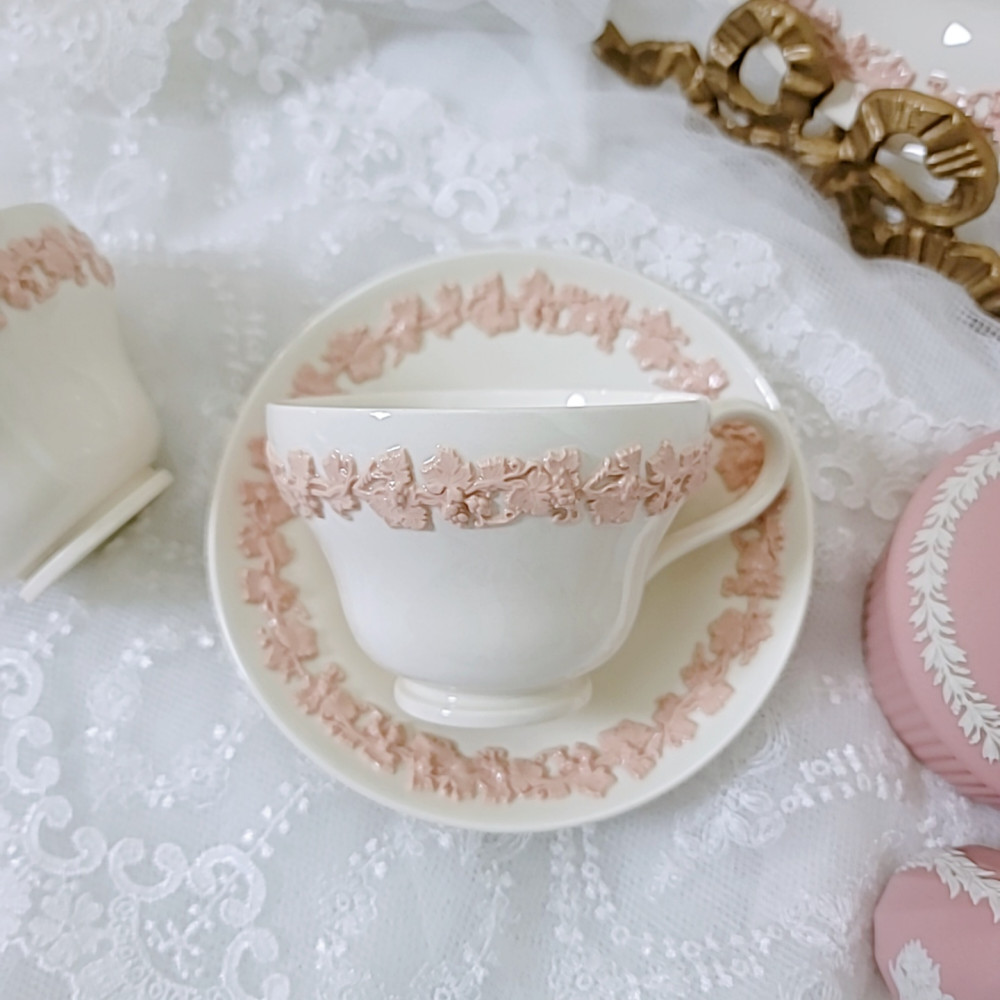 웨지우드 웨지우드 퀸즈웨어 핑크 온 크림 찻잔세트 Wedgwood Queensware Pink 영국 왕실 빈티지 앤틱 레어템 ...