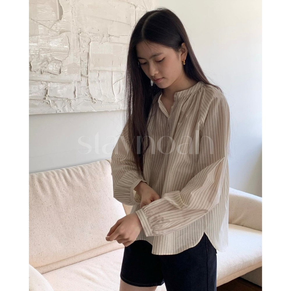 진심 jinsim 진심 셔벗 블라우스 스트라이프 셔링 노카라 bl (2c) : 스테이노아 - 위시버킷