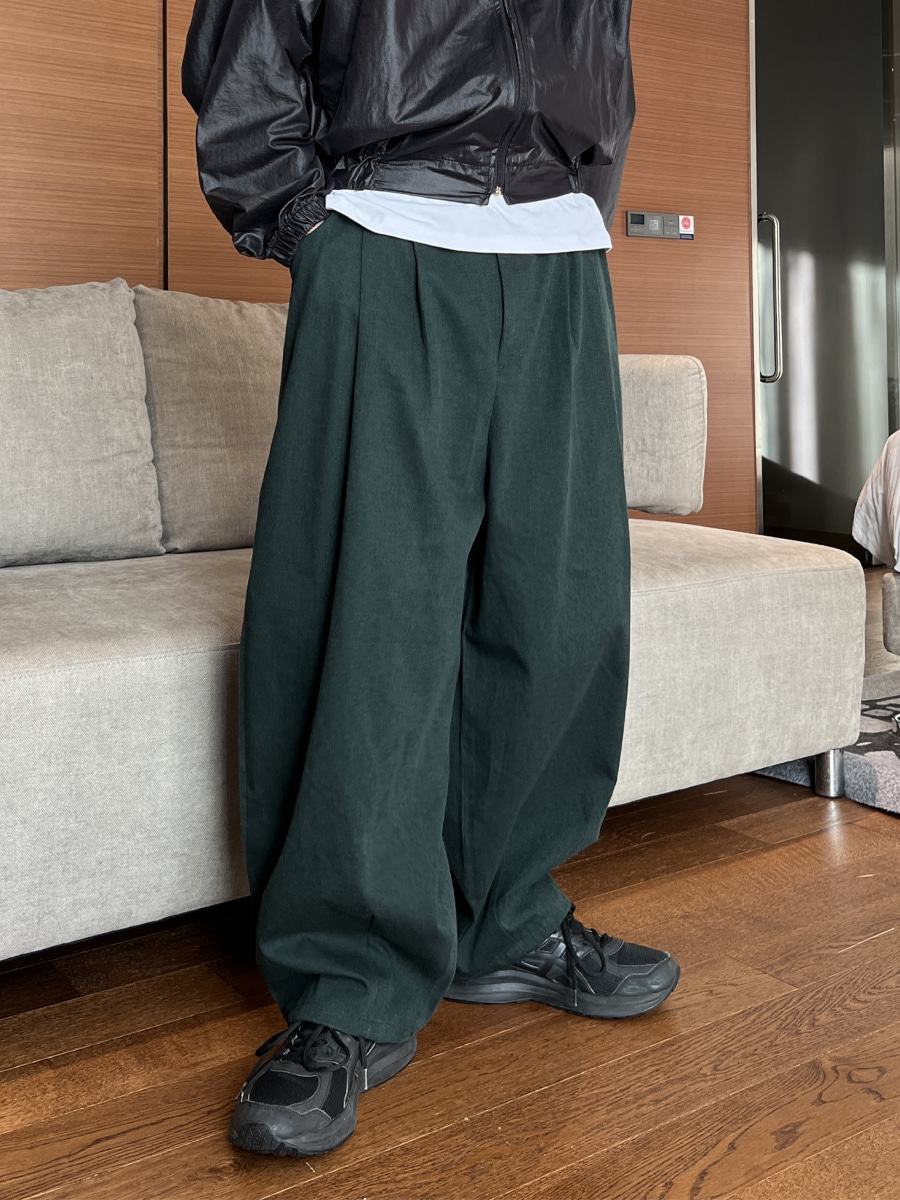 쿠로젯 Cation Two-Tuck Balloon Pants - 위시버킷