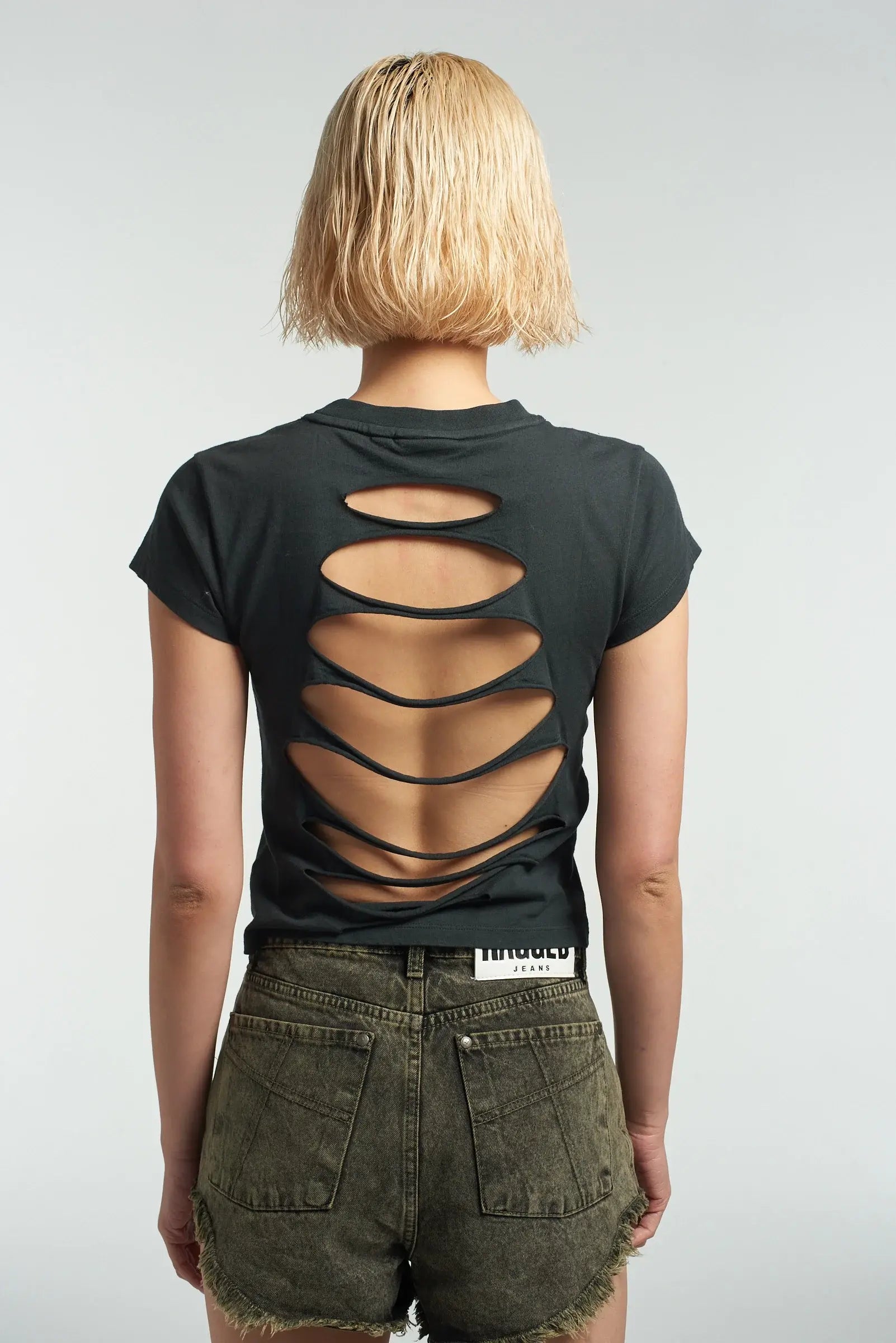 더래그드프리스트 Angel Slashed Back Baby Tee - 6 - 위시버킷